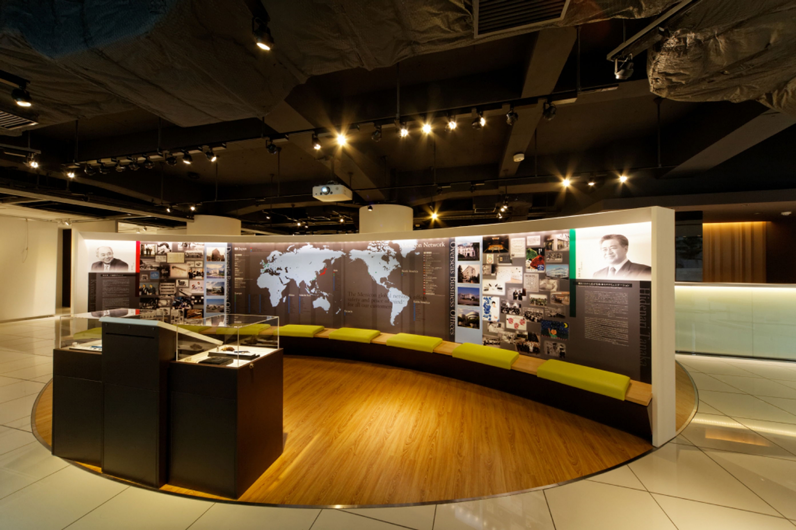 ギャラリーMenio / HITOMIホール｜株式会社 スペース