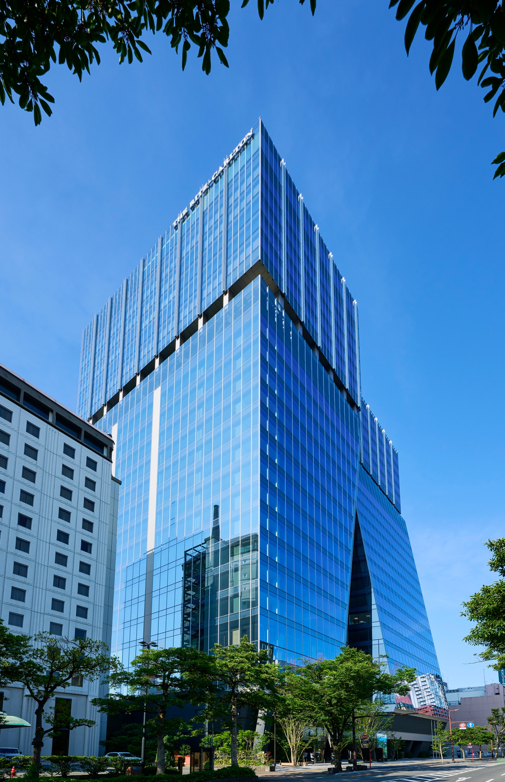 FUKUOKA DAIMYO GARDEN CITY BIO SQUARE｜SPACE CO., LTD.